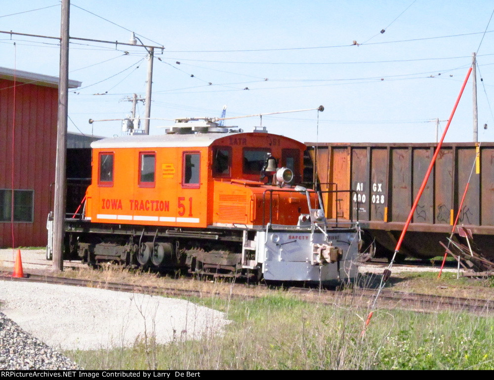 IATR 51 in front of the enginehouse